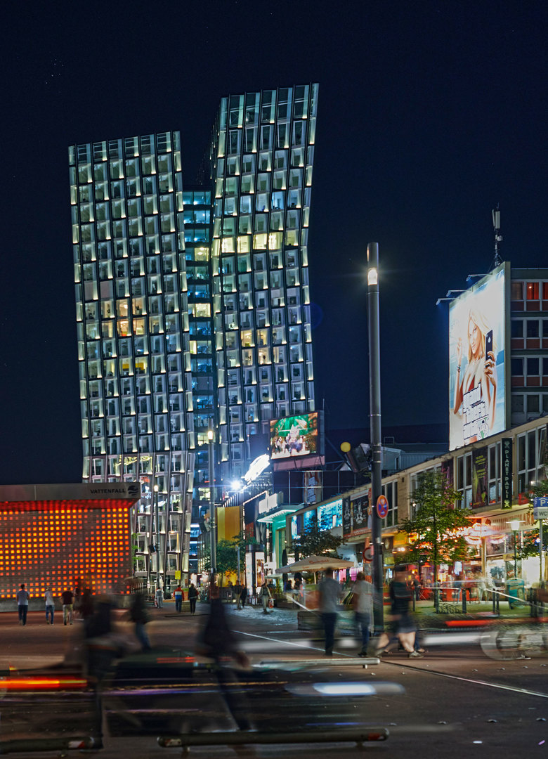 [building] Tanzende Türme (Dancing Towers), Hamburg, Germany (brt ...